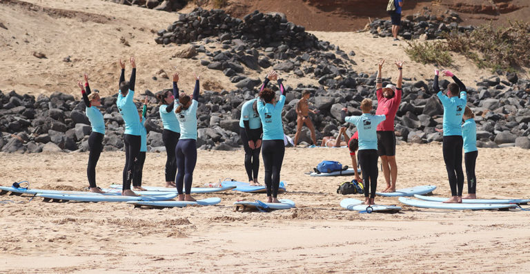 Surfen lernen - der Beginners Guide für Surf-Anfänger